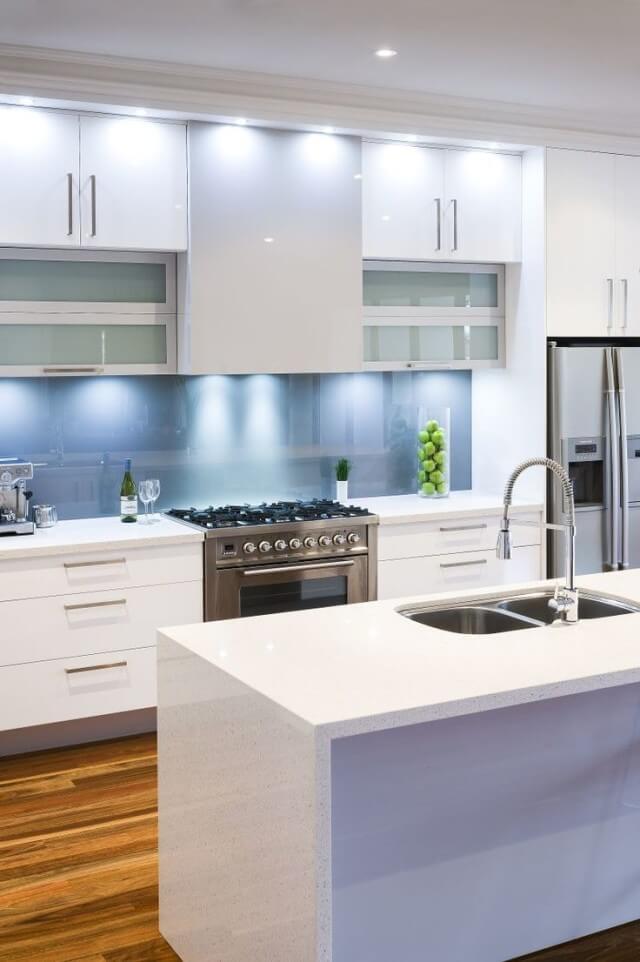 White Kitchen Best Glass Splashback Colours For White Kitchen